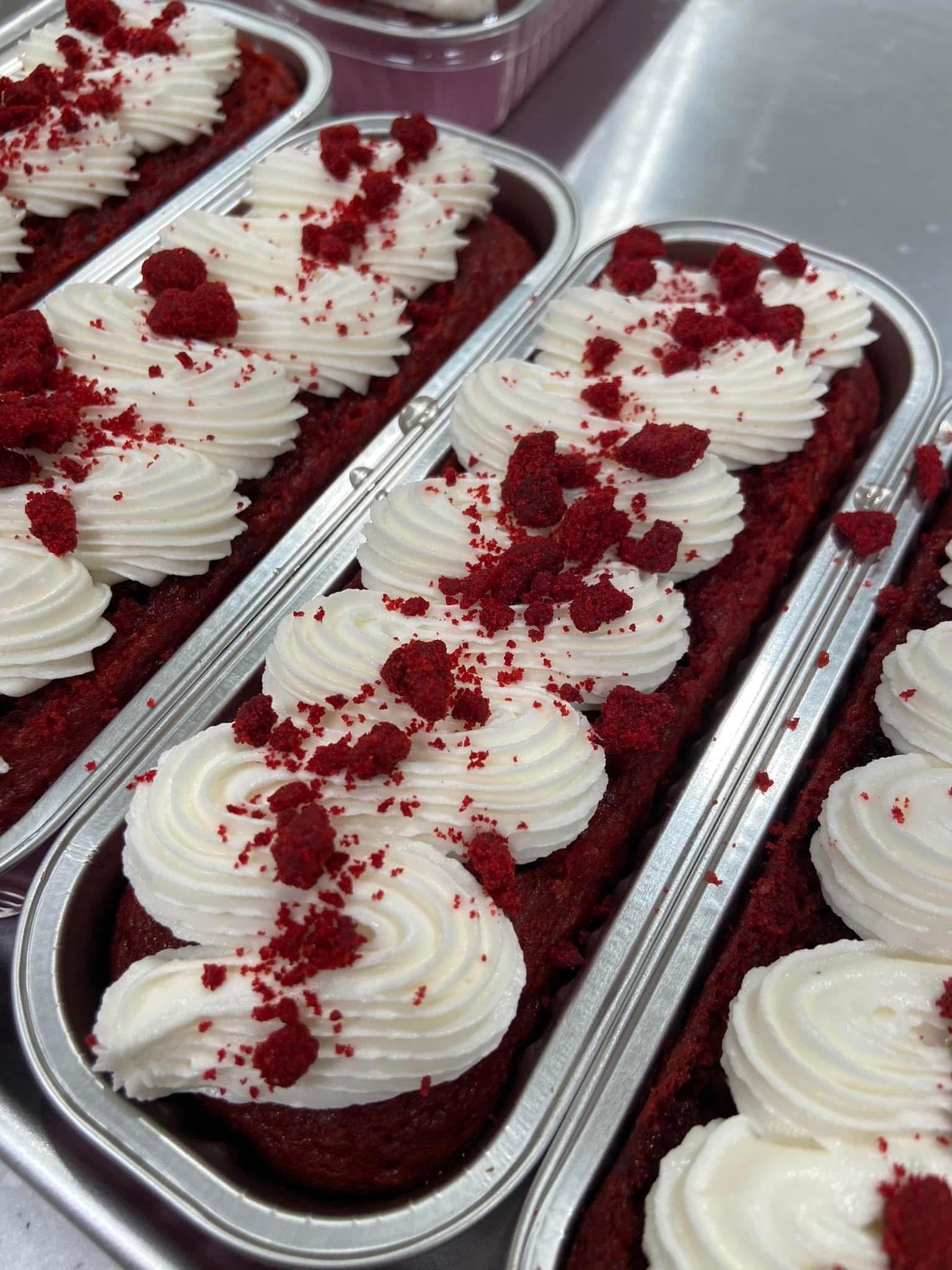 Red velvet cream cheese mini cake – Ambergotcakess